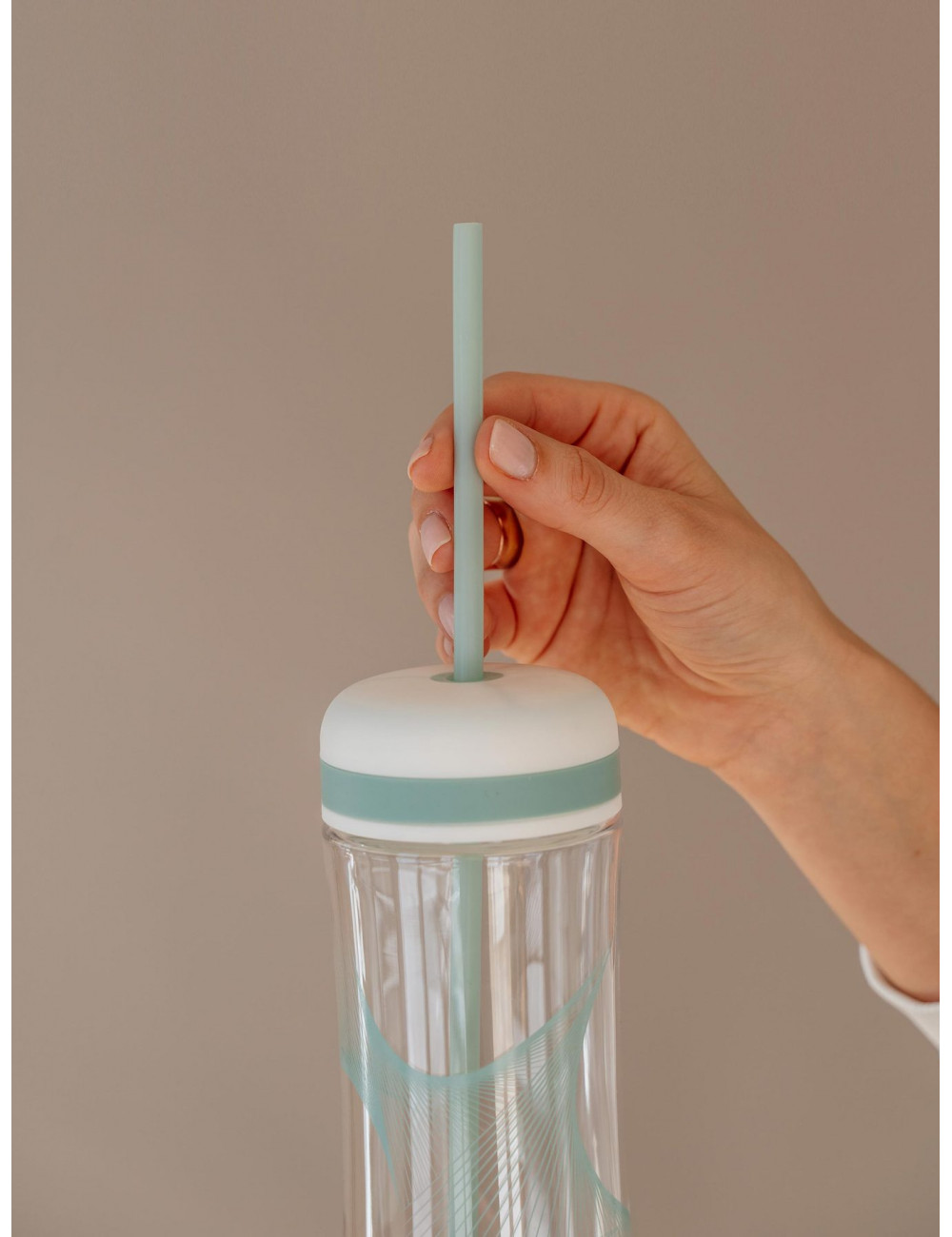 Equa veepudel ja smoothie pudel 2in1